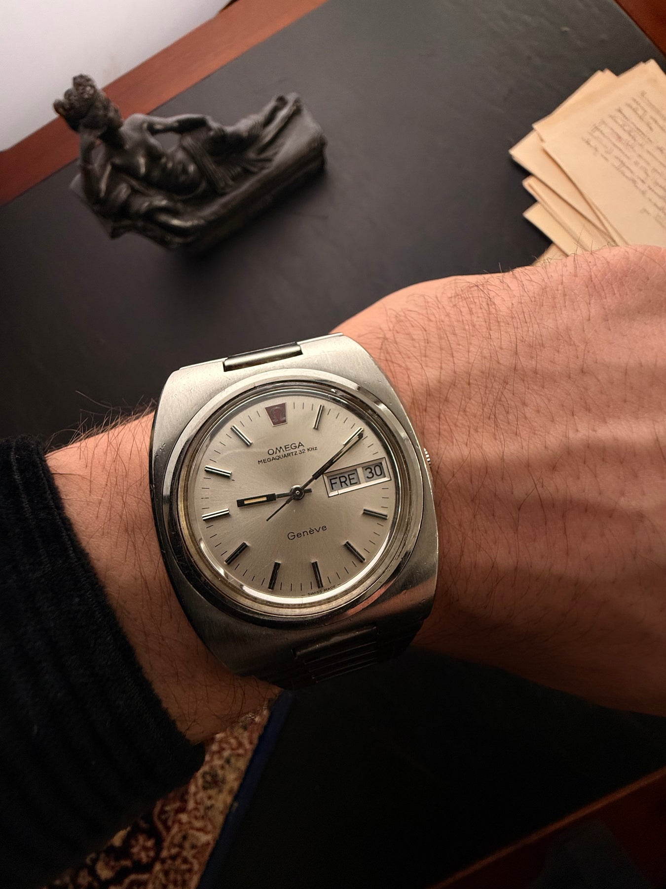 Omega: Genève Megaquartz — The 70s Icon – Mole Watch